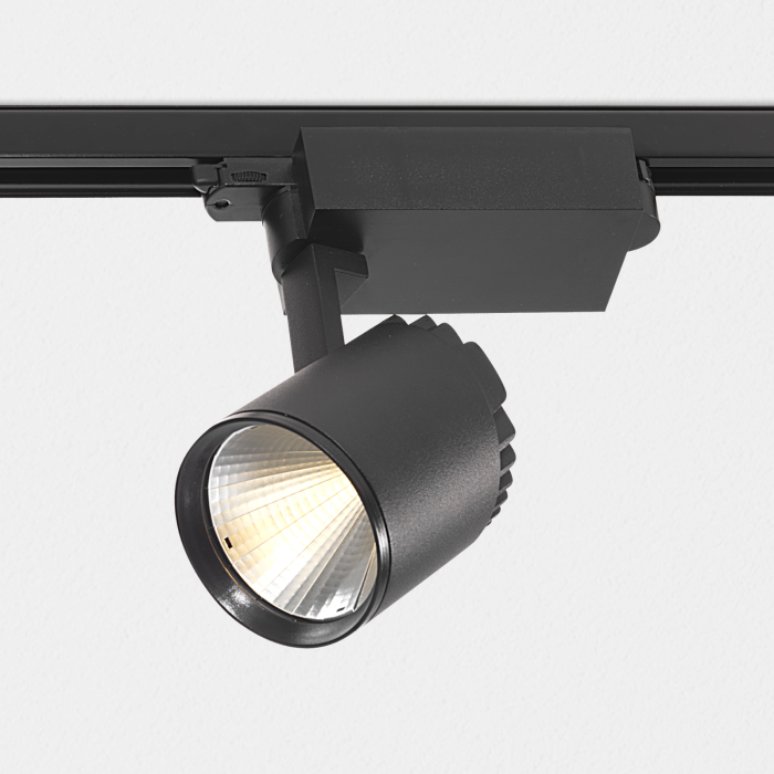 Luma track lighting: lighting for shops and boutiques
